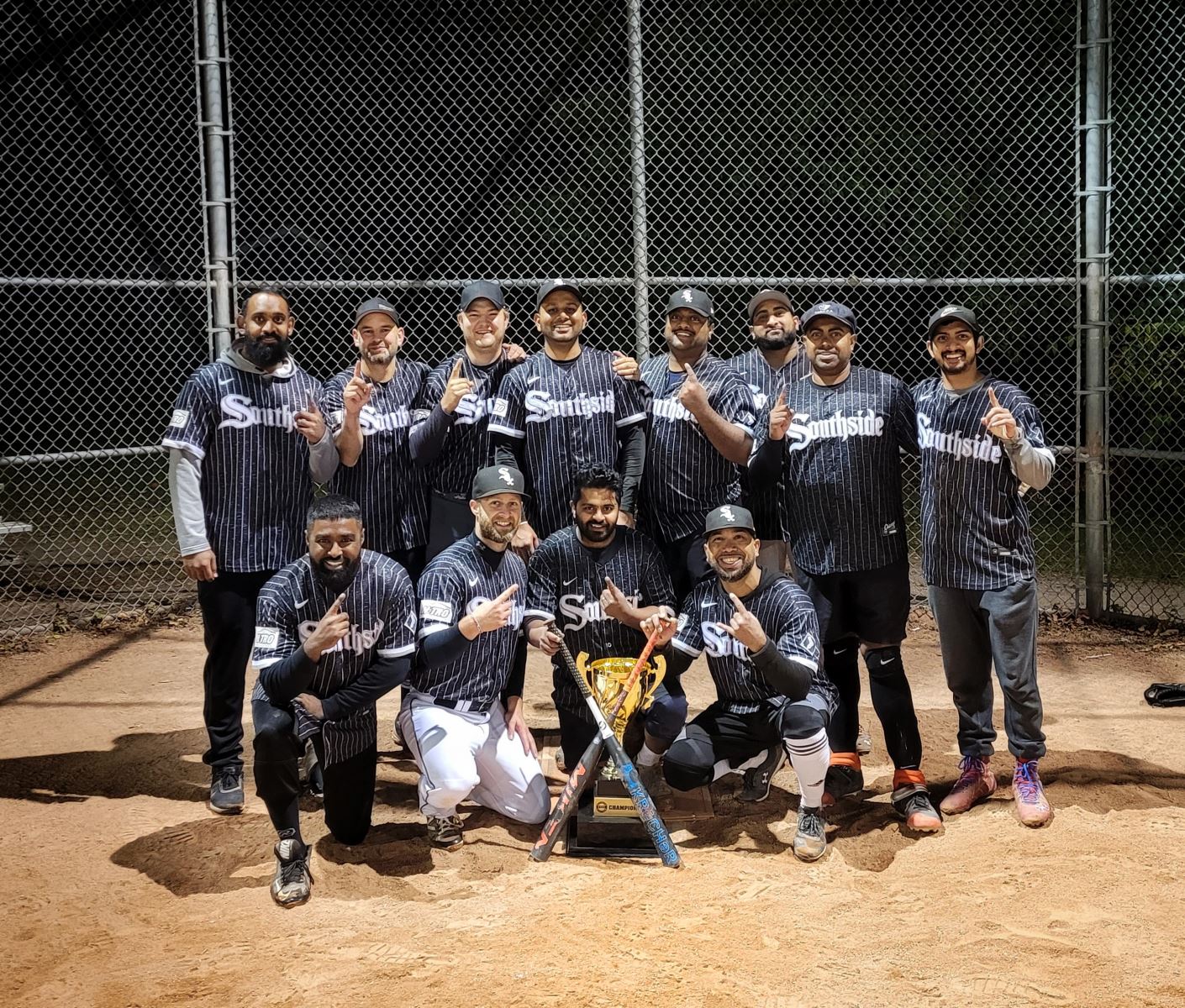Elite Toronto Softball League - Welcome to Elite Toronto Softball League
